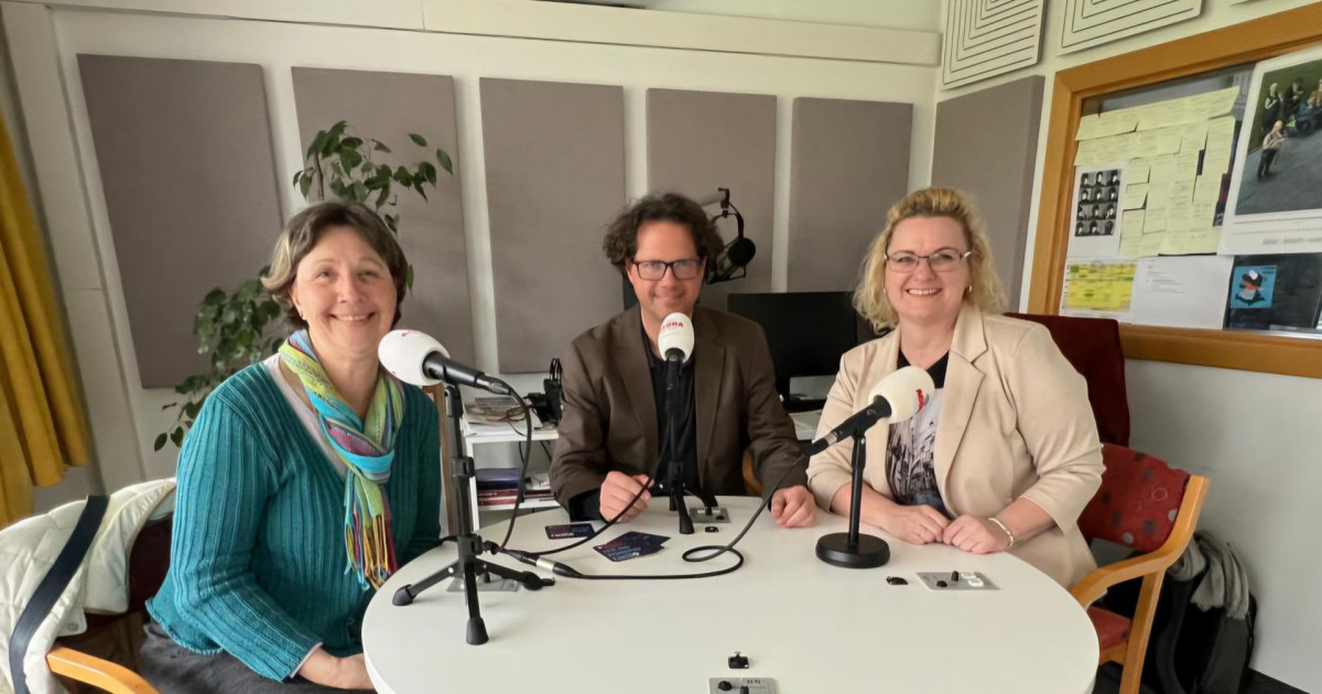 Menschen führen, Menschen berühren – Rotraud Jungbauer im Glücksradio Moosburg – Marktgemeinde ...